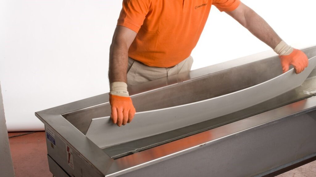 Thermoforming | Master of Stone EN